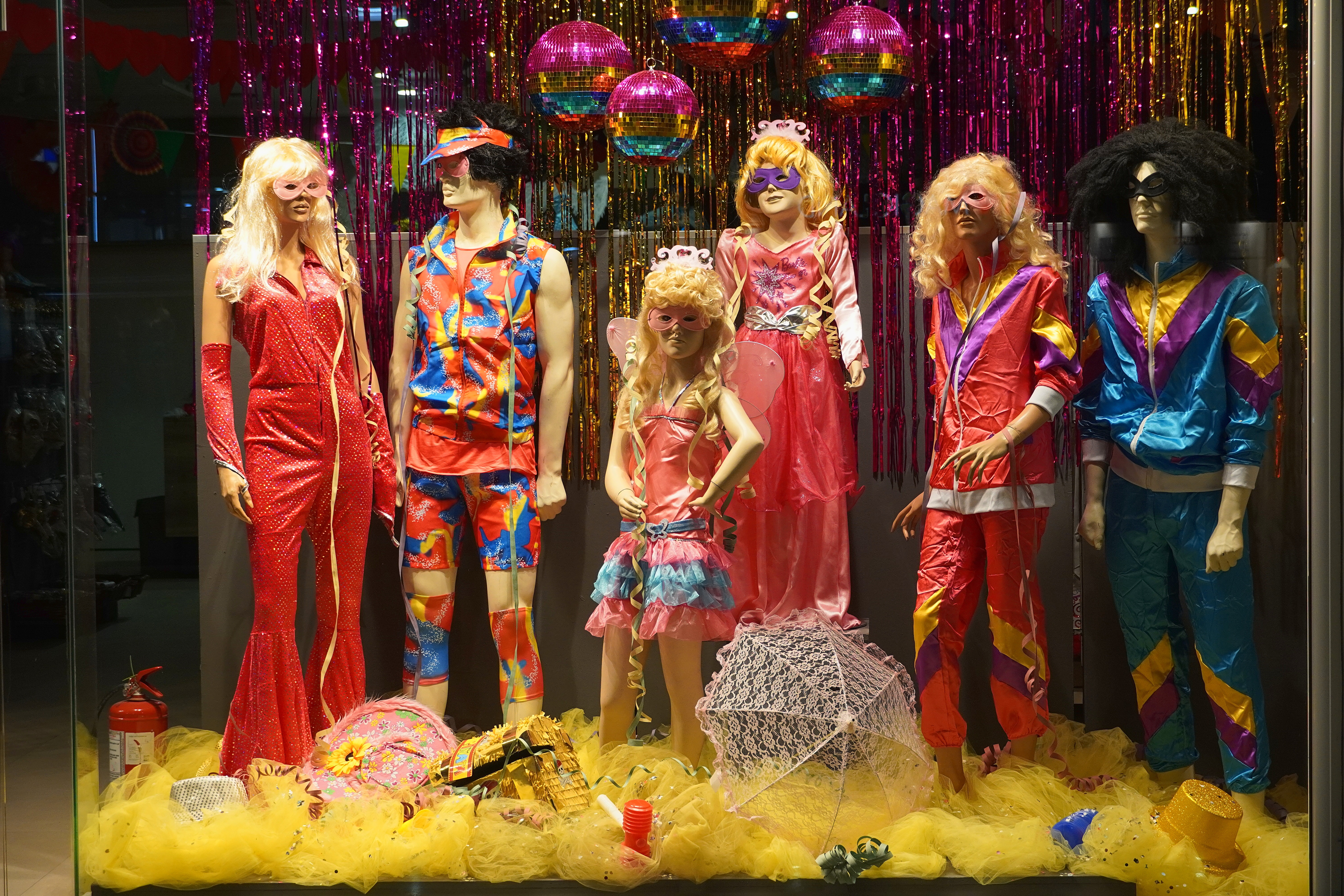 The Nostalgic Shopper’s Playground: Uncover Unique Finds in Our 90s ...